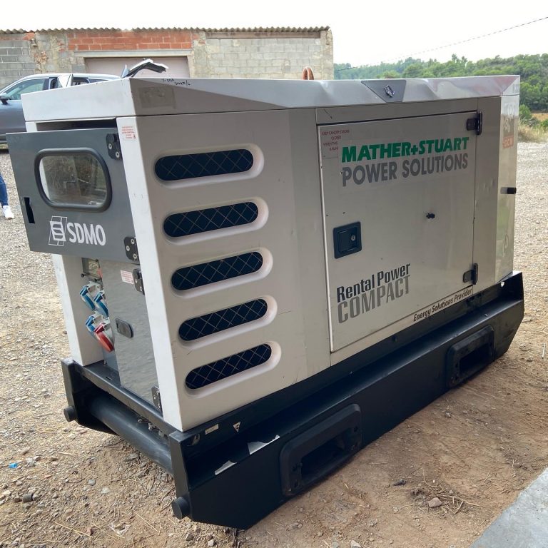 SDMO power generator R33 - GCM™